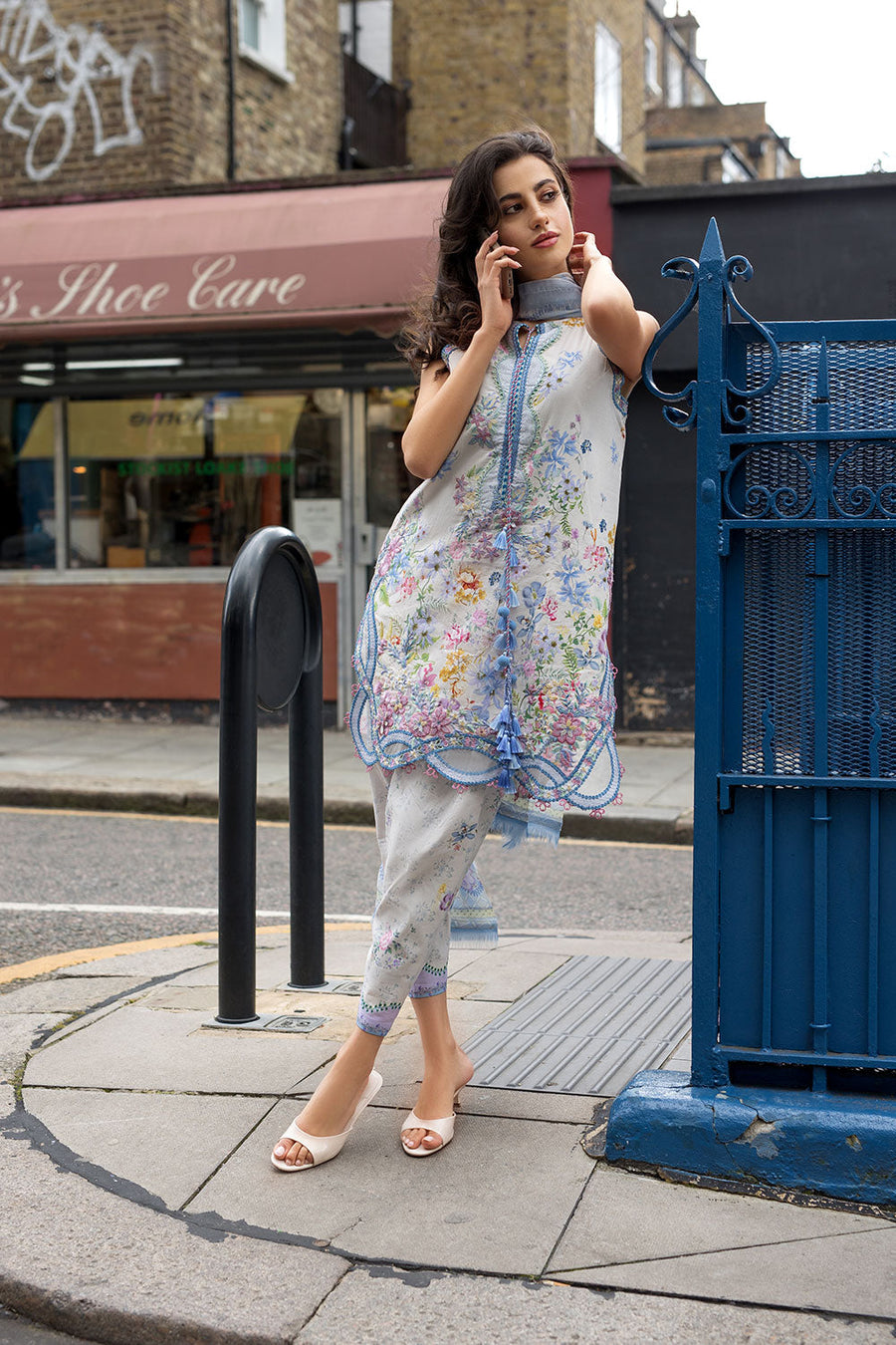 Sobia Nazir - Designer Lawn, Luxury Chiffon and Bridals